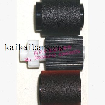 30轮0搓纸轮020-纸盒 搓82A68  M全新K 30京瓷  全新60T