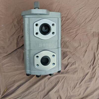 平地机GD505A-3 GD521A-1 GD605A-5S液压齿轮泵23B-60-11100