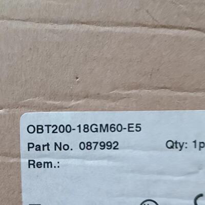 议价全新倍加福/PF漫反射型感测器 OBT200-18GM60-E5 087992 现货