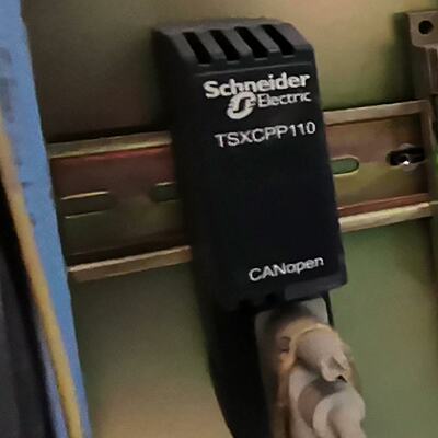 电气的TSXCPP110 CANopen总线主站通信卡—议价