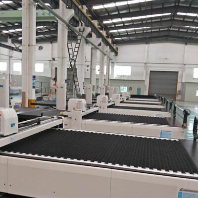 服装自动SJF1707J裁床脑裁床价格自动裁裁机切机自动剪电当然选择