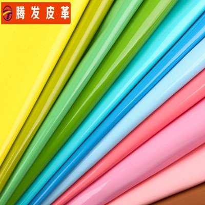 柔镜PU镜面皮革面料软硬包箱包高光皮料柔软漆皮镜面人造革