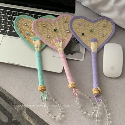 风手工编织串珠彩桃扇子麦秆心宝石钻挂坠 拂扇少女心~微面夏季