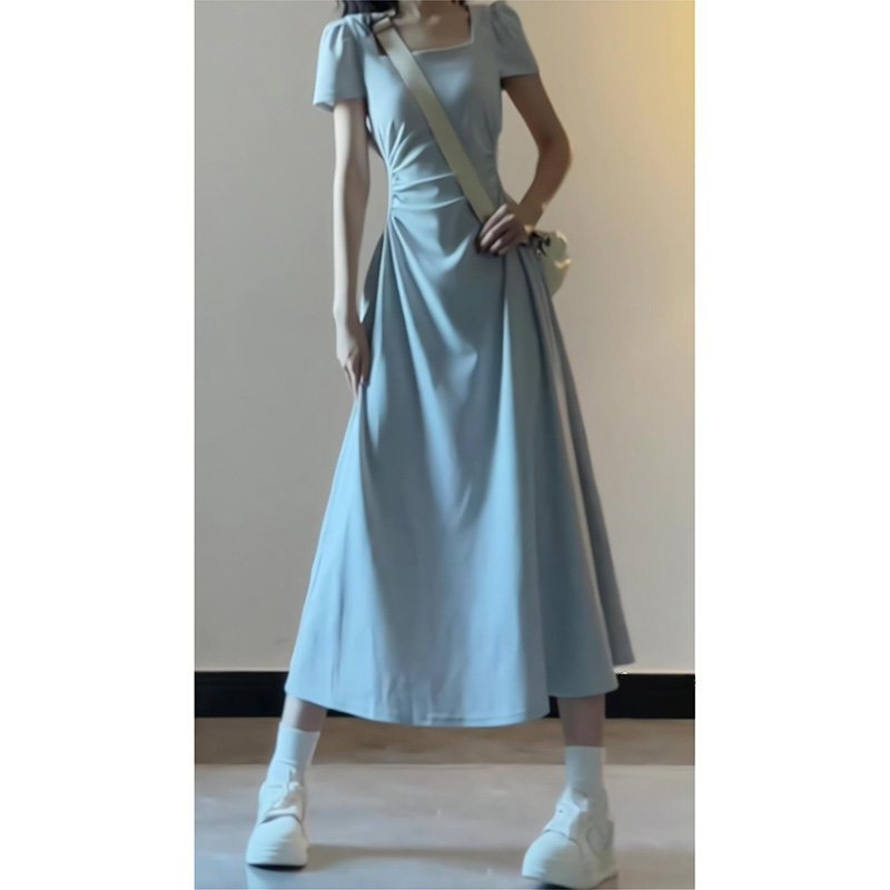 法式蓝色方领T恤洋装女夏温柔风气质梨形身材收腰a字长裙子夏天