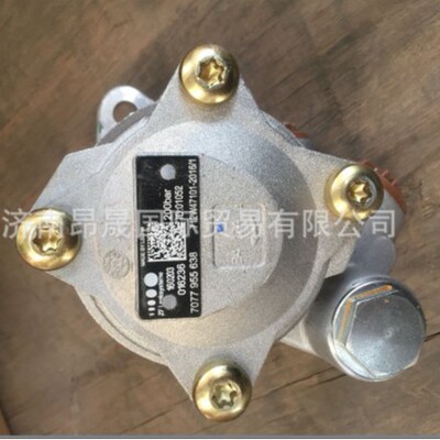 重汽HOWO T7H 汕德卡C7H C9H G7S配件 转向叶片泵 712W47101-2016