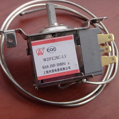 WDFE28C-L1 温控器 二边安装 三插脚 温控 探45cm-1.5米