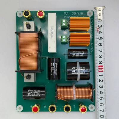 PA-28进口舞台二分分频器单十五寸十八寸音声响喇0ZVL叭扬频器厂