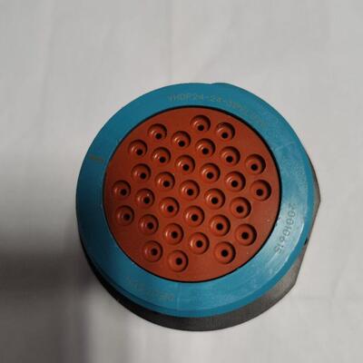 供应YHDP24-24-31PEL024原装连接器