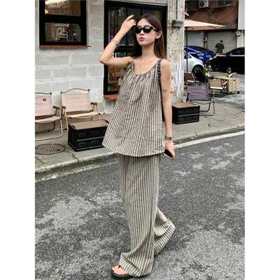 轻松时尚休闲套装女士夏季风格无袖吊带领条纹背心上衣宽腿裤两件