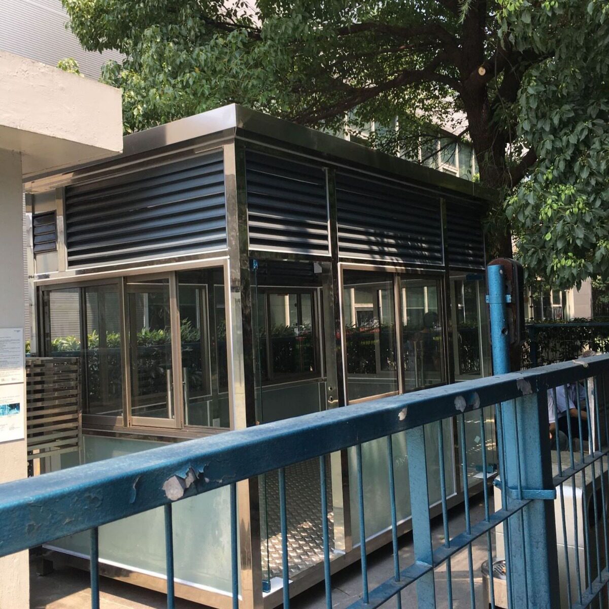 厂家吸烟亭 厂区吸烟亭吸烟室吸烟亭 移动岗亭