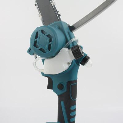 6寸锯迷你电链锯持电锯充电小型单手66128手电式园林锂电充电电锯