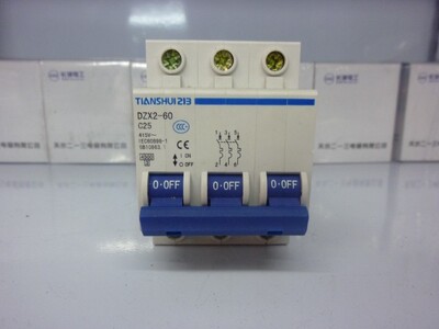 天水二一三 DZX2-3P 10A~32A 小型断路器 天水213断路器