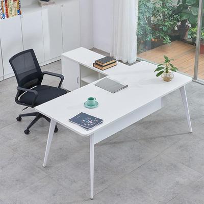 简约现代公办色室经理办公主桌老板单人桌椅JG-P8808组合管白电脑