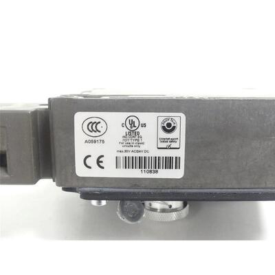 HEuchne2r/安士能通用设备连器MGB-L1EB-PN-M-S3接YDE-CA-R-17086