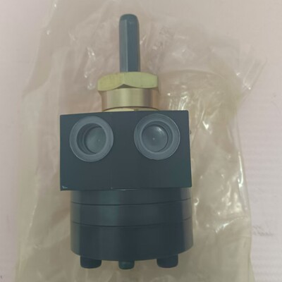 日本RANSBURG兰氏   齿轮泵  RIF-1.5-02P