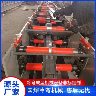 彩钢围挡成型示带压瓦机立国烨围警挡OTG面板机卡槽机柱机成型机