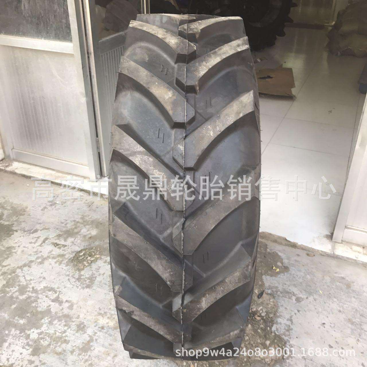 前进400/80R20(15.5/80R24) 340/440/480伸缩臂叉车农业工程轮胎