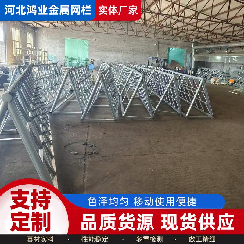 带防爆刺电动伸缩拒马隔离路口门口可移动字母拒马护栏加厚加宽反