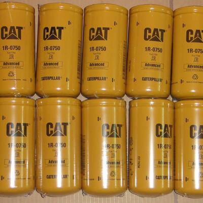 优惠卡特CAT发动机原厂配件，柴油滤清器1R0749,1R0756,1R0762