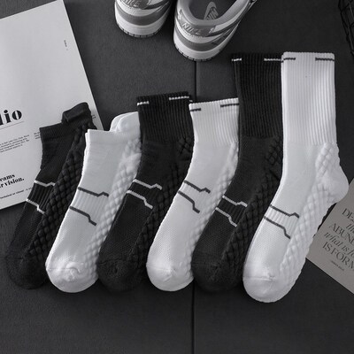 Running Socks Thin - Moisture-Wicking Black/White
