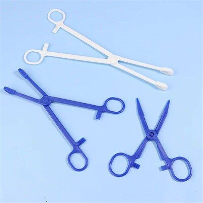 1Pc Disposable Sterile Slotted Round Navel Forceps Clamp