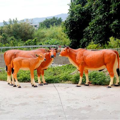 户外大型黄牛玻璃钢雕塑园林草坪牛肉火锅店门口商场牧童骑牛摆件