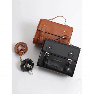 Vintage Unisex Style Handheld Leather Bag Male and Female Bl