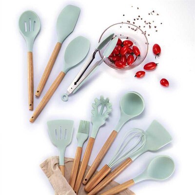 Silicone spatula, stir-frying pan, slotted spoon kitchen set