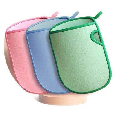 Childrens Bathing Glove - Gentle and Pain-Free for Sensitiv