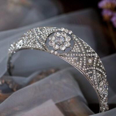 Gorgeous Rhinestone Crowns Tiara de Noiva Meghan Markle Wedd