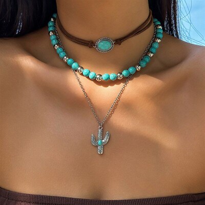 Retro Imitation Turquoise Bull Headbone Clavicle Chain Beade