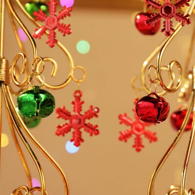 Xmas Tree Handicraft with Bell Decor Christmas Tree Statue E