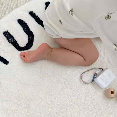 Cartoon cute padded cashmere round crawling mat 26 English l