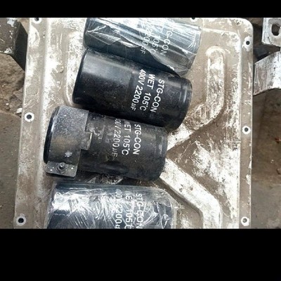 400v2200uf 螺丝脚电容400vdc2200uf