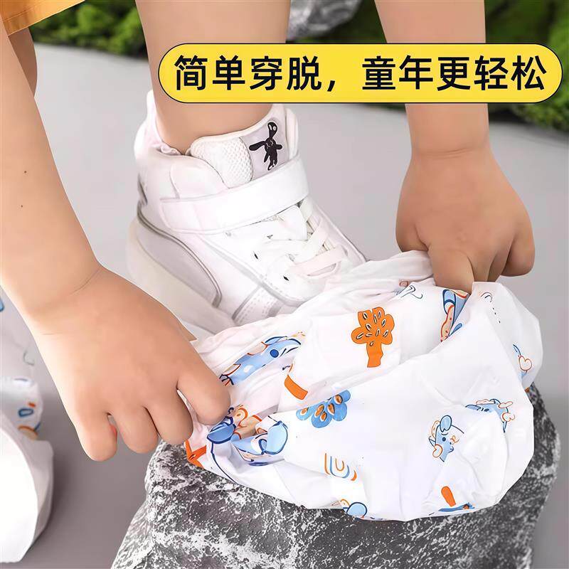 加厚一次性雨鞋套儿童防雨耐磨雨天防水防滑学生上学专用雨靴脚套