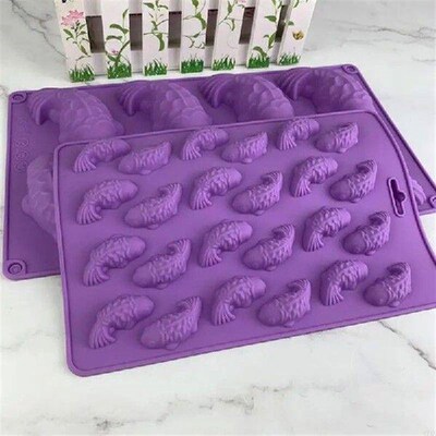 M7BB 3D Carp Shaped Silicone Material Fondant Moulds