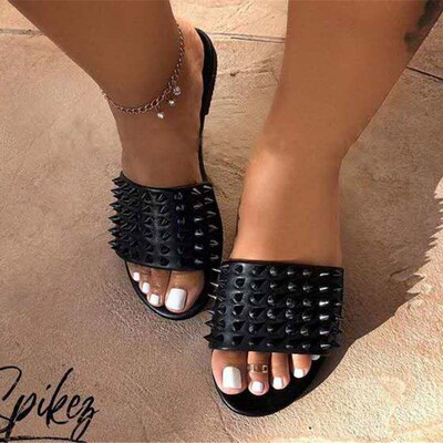 Womens sands and slippers