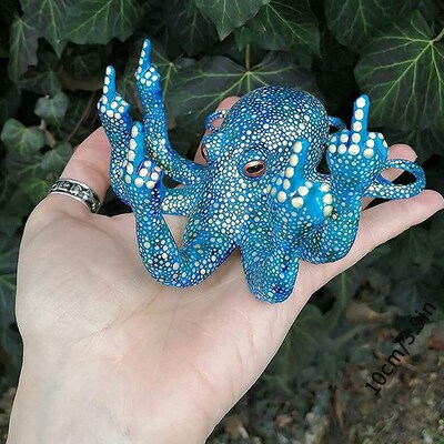 鄙视你的克苏鲁 夜光章鱼装饰摆件创意家居恶搞庭院树脂工艺品