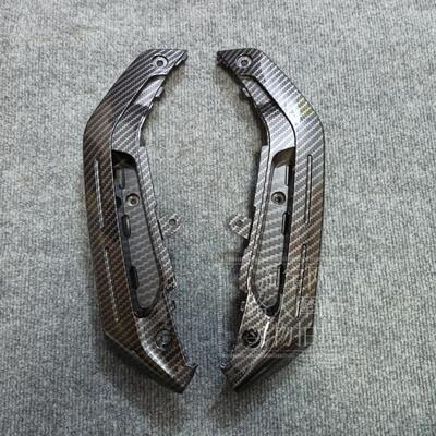 适用祖玛坦克150c踏板车外壳BWS摩托车改装水转印碳纤维纹侧外壳