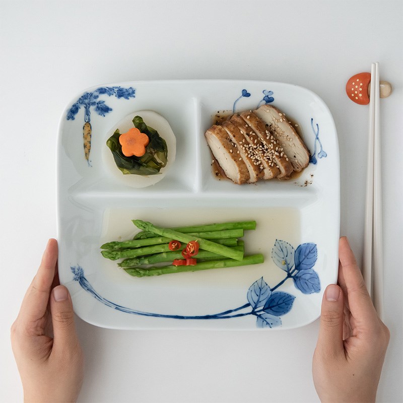 日本进口有田烧胡萝卜印花分格盘青花陶瓷植物分隔餐盘乔迁礼盒