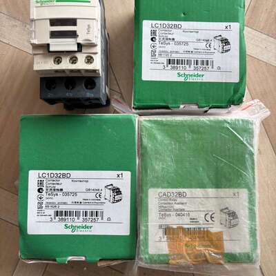 议价施耐德交流接触器LC1D32BDLC1D25BDLC1D40BD