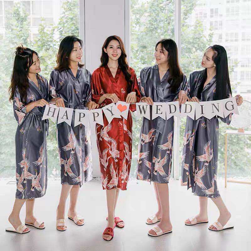 晨袍女新娘春夏结婚睡袍薄款冰丝红色婚礼伴娘浴袍高级感丝绸睡衣