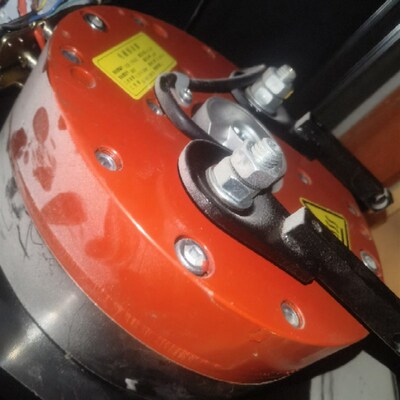 苏州富士精工电梯FXBS曳引主机制动器EMFR法西盘式抱闸别墅梯抱闸