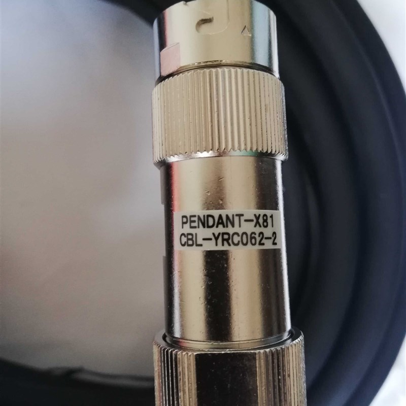 YASKAW全新原装安川机器人连接线X81 CBL-YRC061-1 示教器线缆