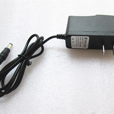 12V1000MA蓄电池圆孔充电器 12V1A圆头音响喷雾器圆孔充电器