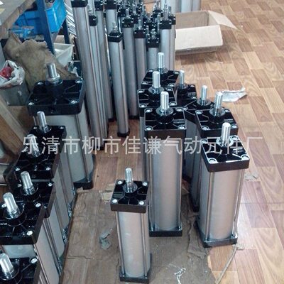 甄选标准气缸SC160*300*400*500*600*700*800*900*1000-S中间铰轴