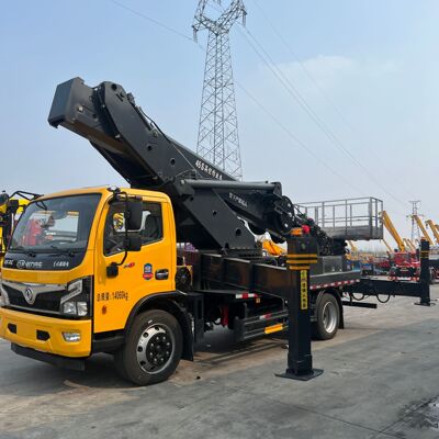 【程力集团】高空作业车出口高空作业平台Aerial work platform