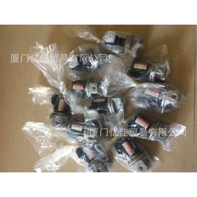 丰兴TOYOOKI叶片泵 TCP5-L100-MRI-A TCP5-F100-MRI-A+LP08-10
