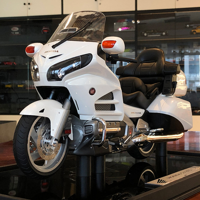 MH本田金翼GL1800摩托车收藏