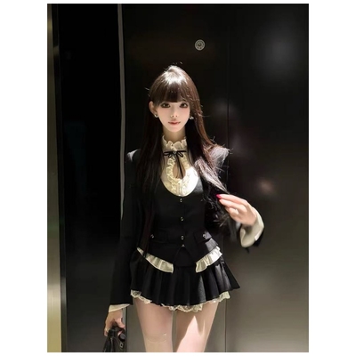 黑色千金感气质西服外套三件套